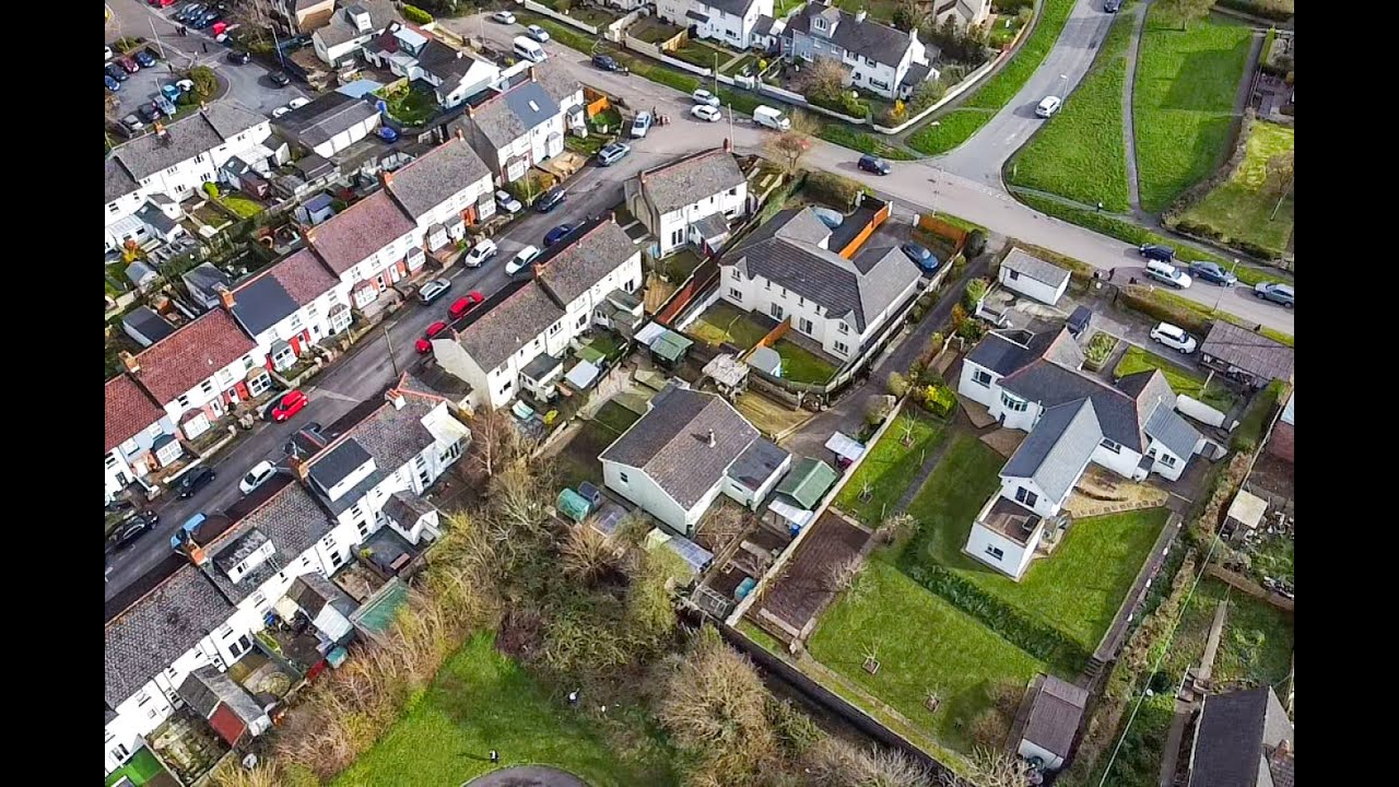 Kanderstag, Pynes Lane - YouTube