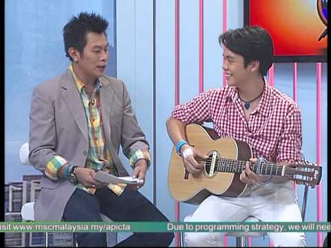 Christian Palencia on NTV7 Breakfast Show - YouTube