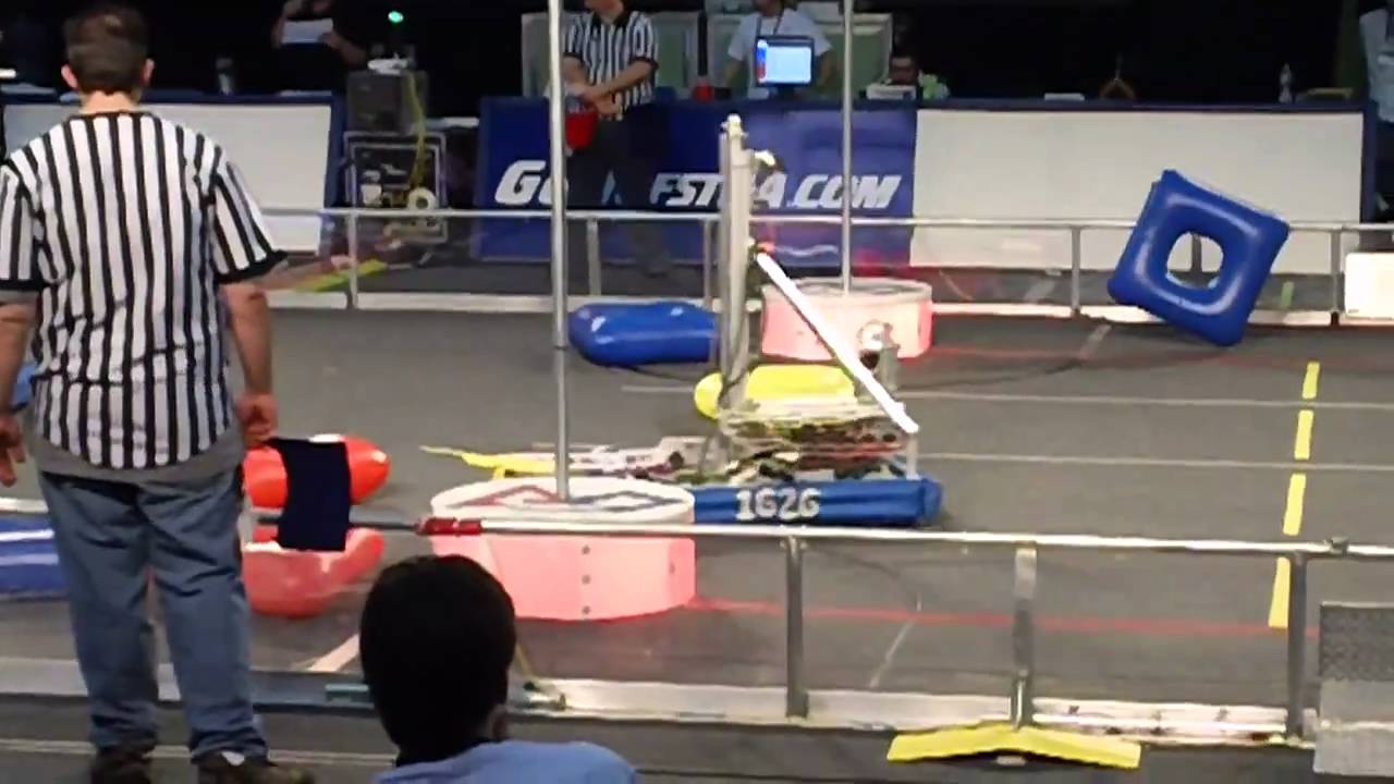 First Robotics 2011 Hofstra Last Qualifying Match - YouTube