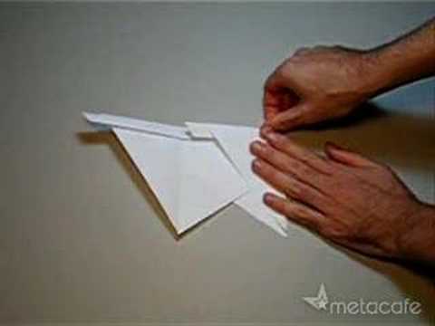 How to build the Manta Paper Plane - YouTube