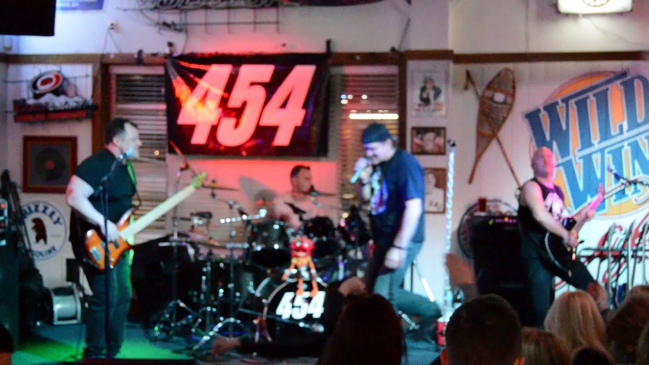 Crazy Bitch by 454 @ Wild Wing Cafe/Raleigh, NC 2/14/15 - YouTube