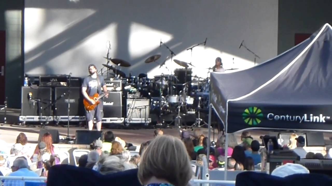 Edgar Winter Band Guitarist Doug Rappoport Guitar Solo - YouTube