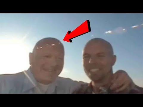 2042 YILINA GİTTİ 72 Yaşındaki HALİYLE VİDEO ÇEKTİ AKIL ALMAZ OLAY