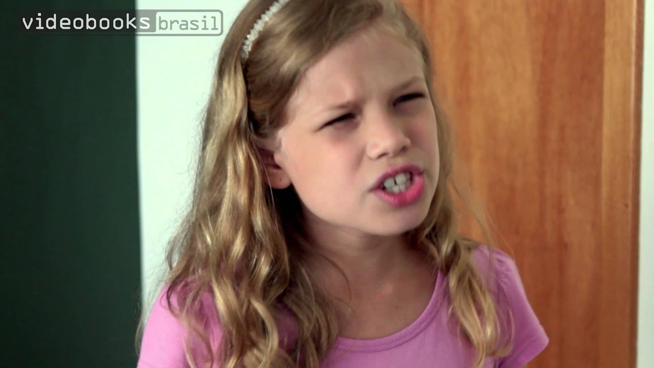 Vibe Agency - Letícia Peroni - YouTube