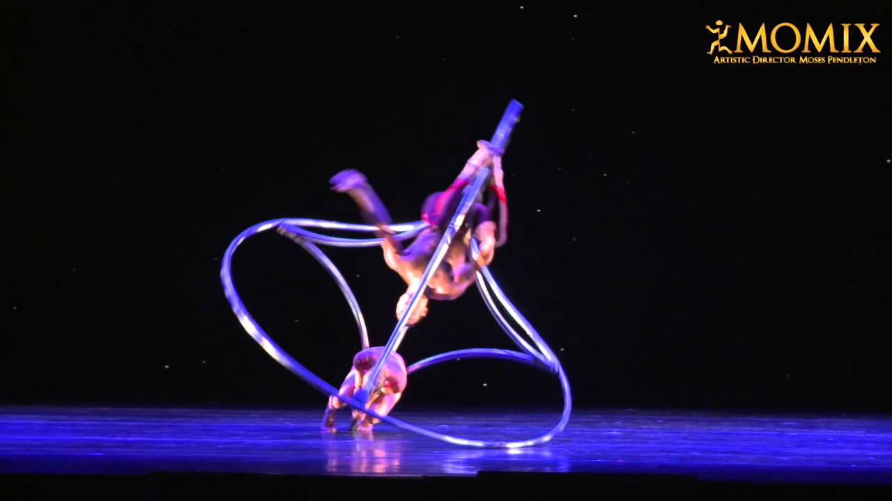 MOMIX Dreamcatcher - YouTube