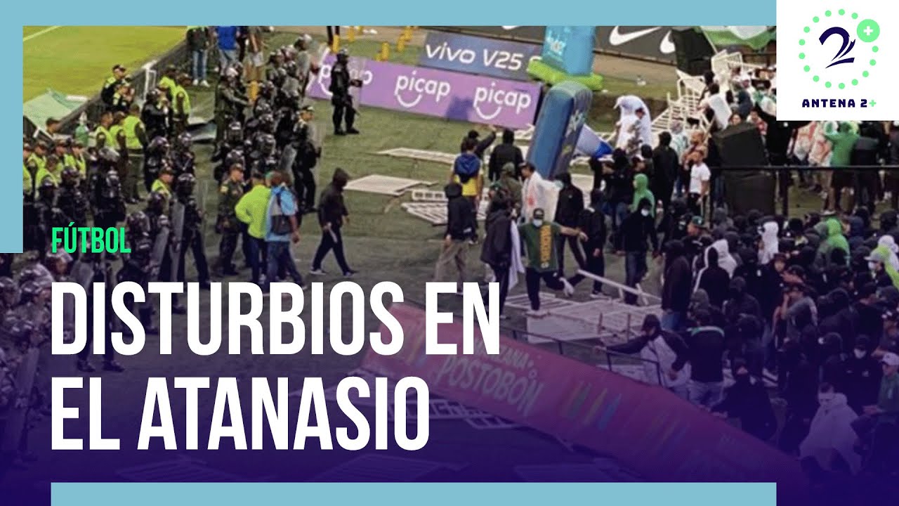 Desorden en el Atanasio previo al partido de Nacional - YouTube