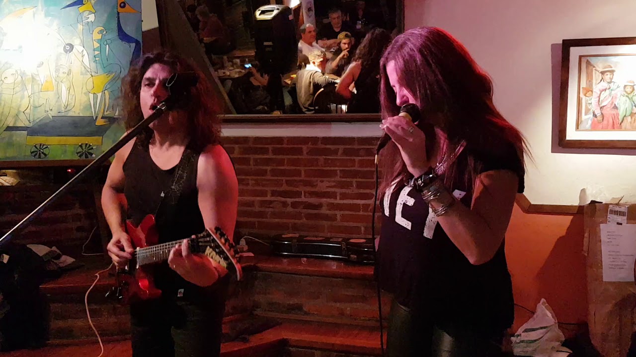 Rober Hard Rock haciendo "Mr Crowley" con Sandra Grasso en Dickens (7-4 ...