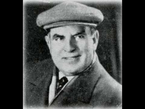 Στρατος Παγιουμτζης - Στα Τρικαλα στα δυο στενα - YouTube