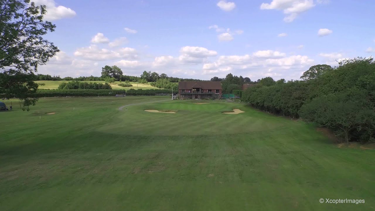 Petersfield Golf Club 18th Hole Flyby - YouTube