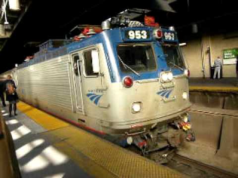 Amtrak 653 departs Newark-Penn Station - YouTube