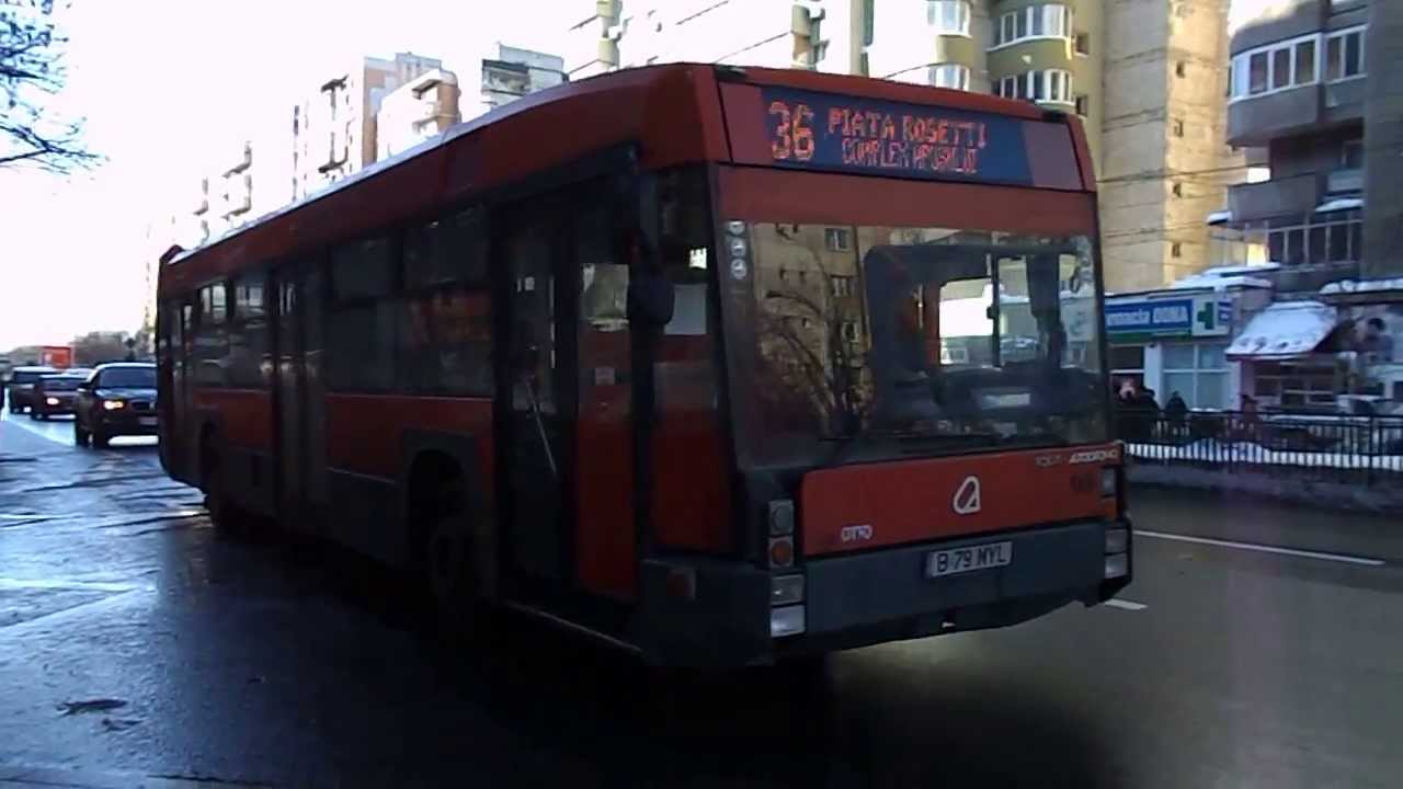 Autobuzul Rocar Autodromo #98 pe linia 336 parasind statia Apusului ...