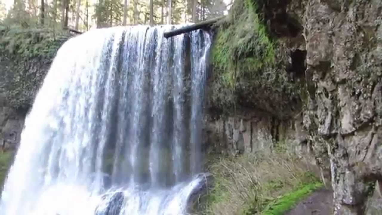 Adventure Oregon - Walk behind a waterfall - Middle North Falls ...