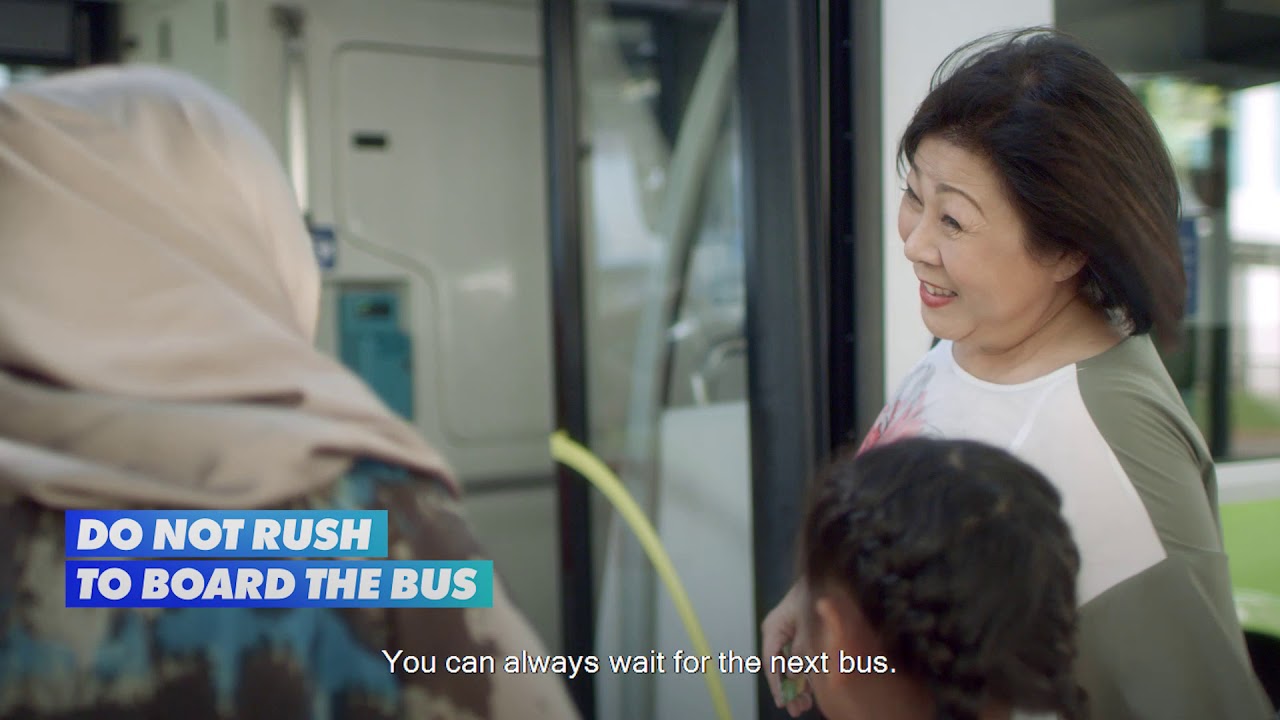 Travelling Tips for Safer Bus Rides (Do Not Rush To Board The Bus ...