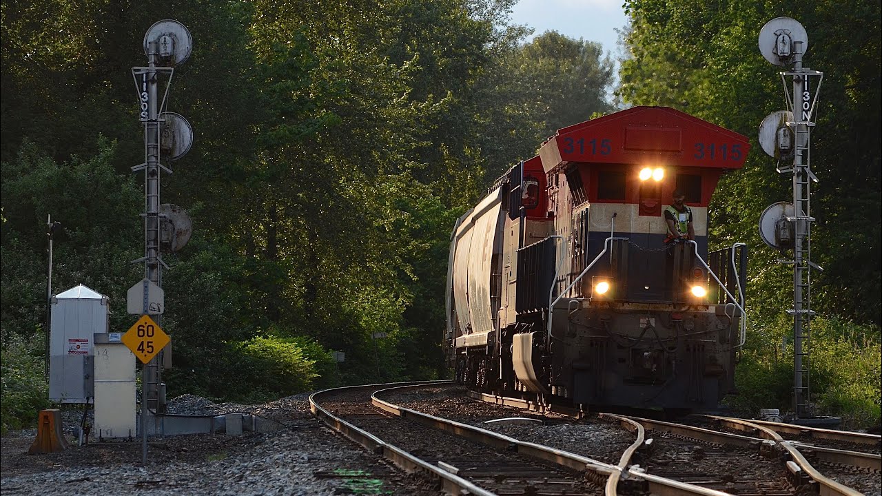 CPR Train Spotting HD: CN 3115 East, A93-21 pulls into Westwood BC ...