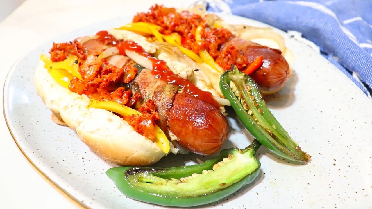 How to Make: LA Street Dogs with Grilled Kimchi !! - YouTube