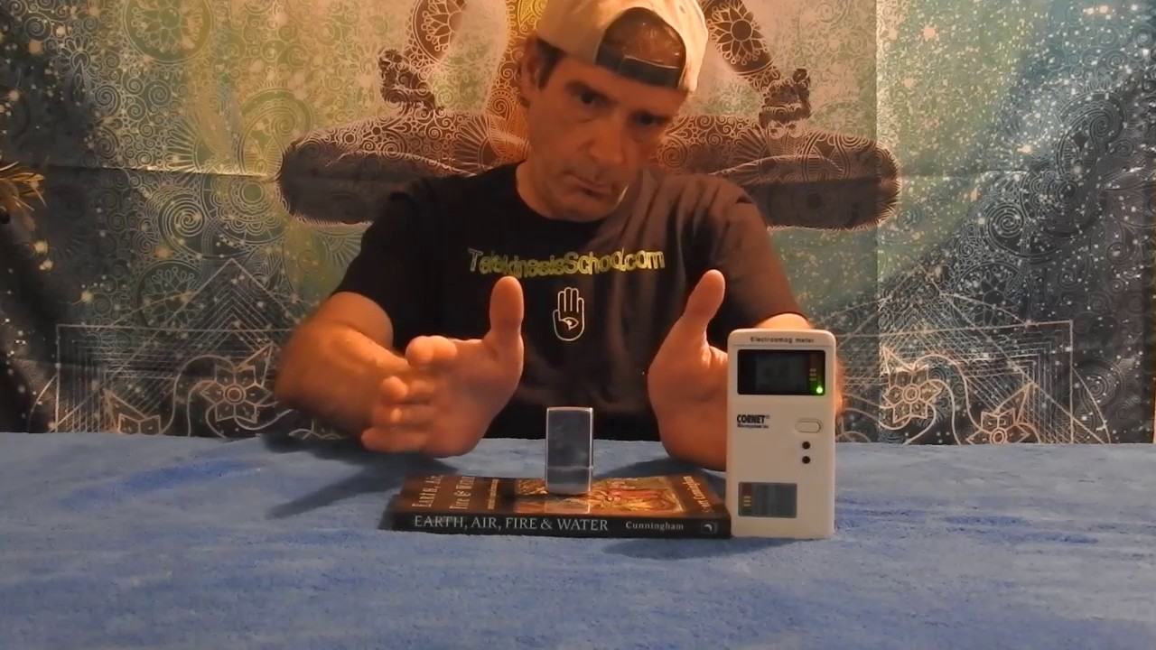 ?¿TELEKINESIS ?¿ Can EMF Meter Measure Telekinetic Energy - YouTube