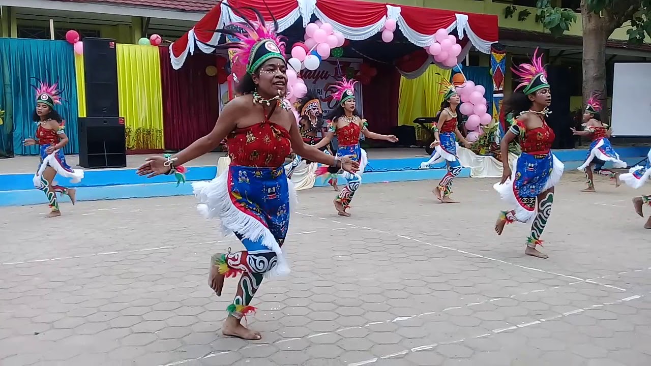 Tarian Papua - YouTube