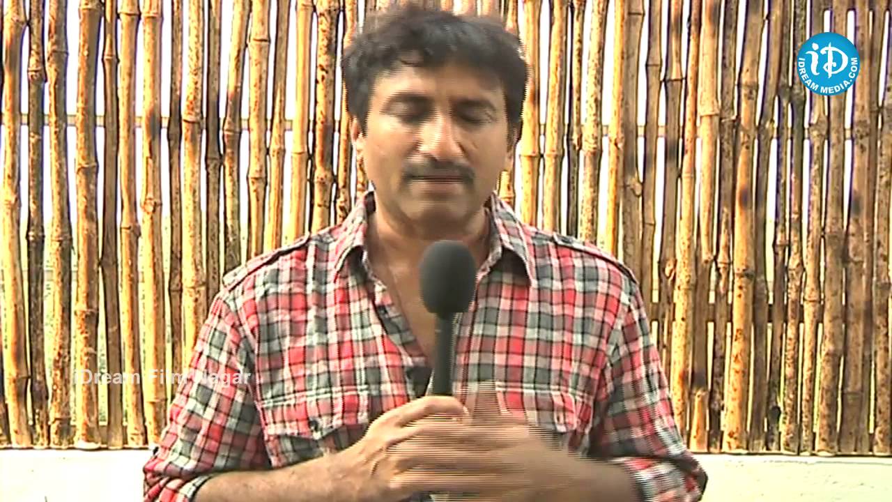 Srinu Vaitla About 1 Nenokkadine Movie - YouTube