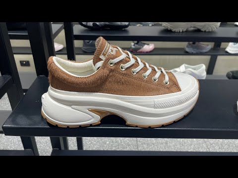 Converse Run Star Crush “Pony Hair Incensed Egret” - Style Code: A22626C