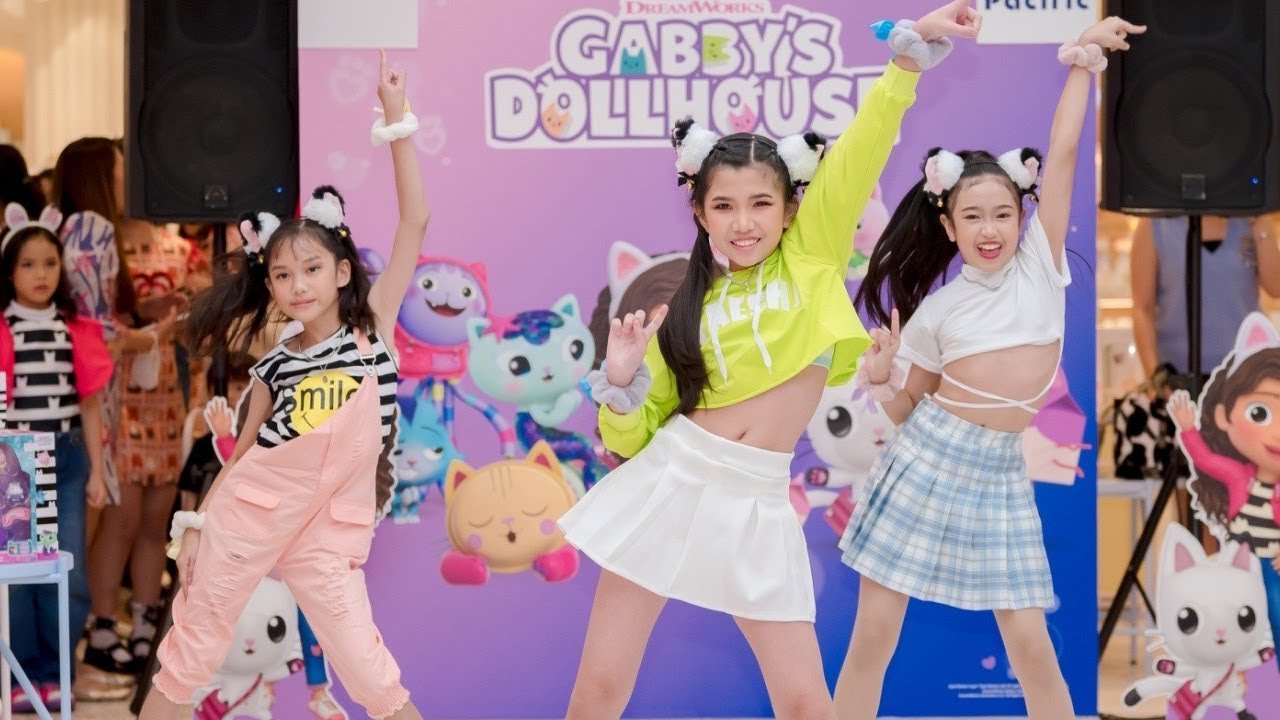 Gabby's Dance by CEO Dance Studio | Gabby’s Dollhouse Central Chidlom ...