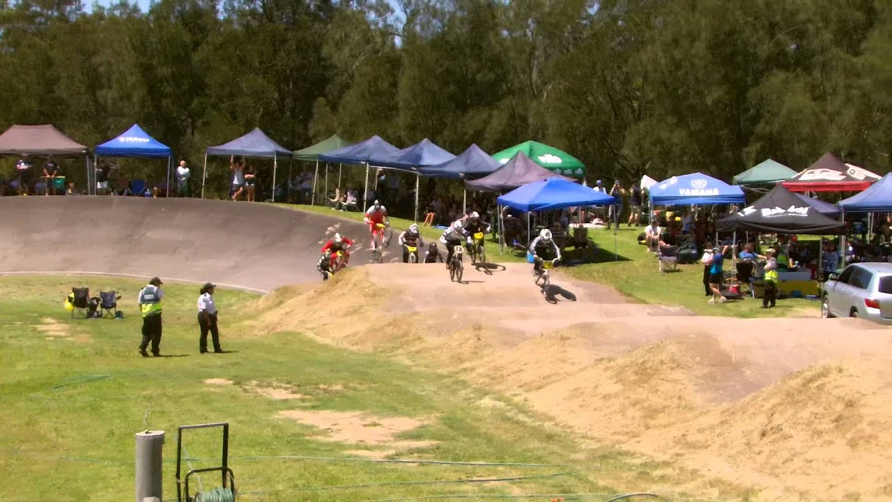 2012 Liverpool BMX Open - 17-24 Men Final - YouTube
