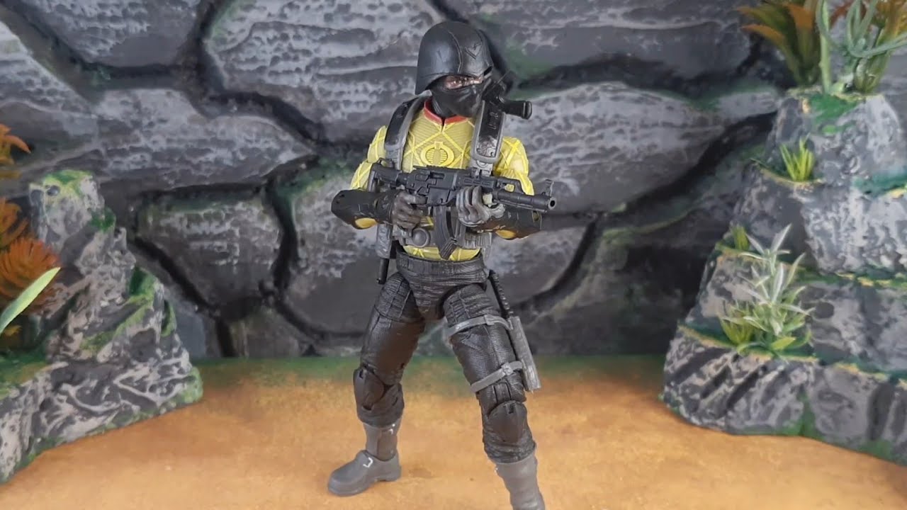 Cobra Officer Python Patrol G.I. Joe Classified Action Figure Review PT ...