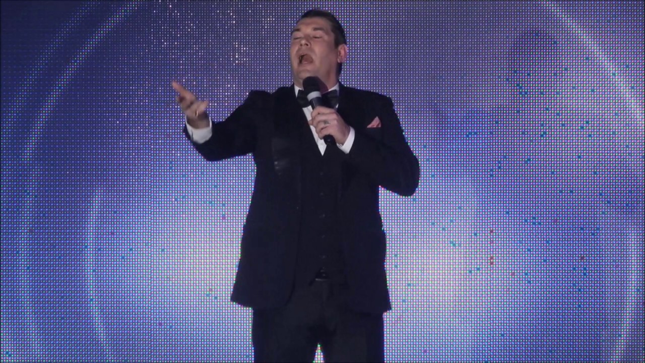 Arron Reece - Swing & Rat Pack Singer - That's Life - Hire from www ...