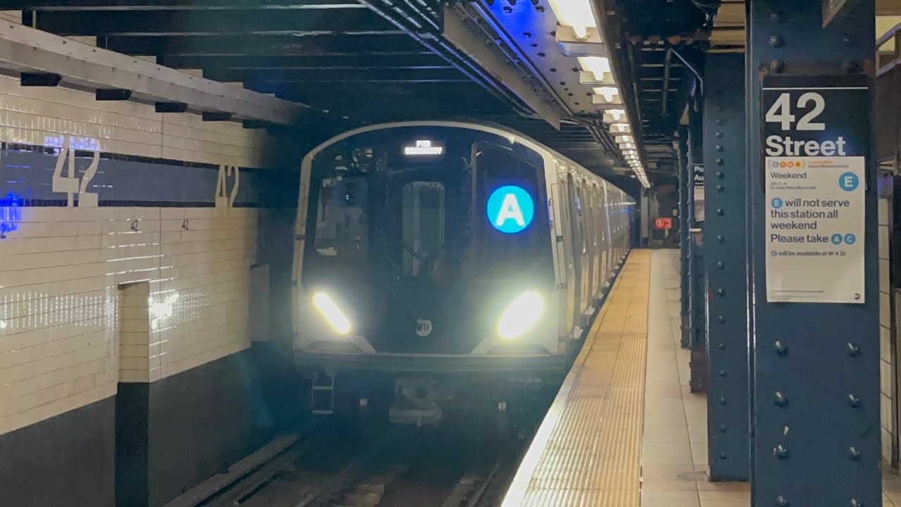 R211 Test Train Action - YouTube