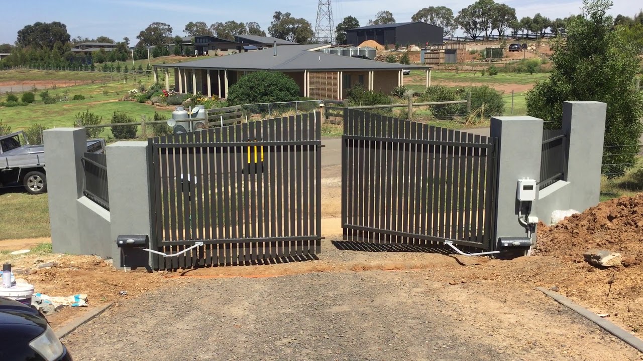 Dual out swing gate - YouTube