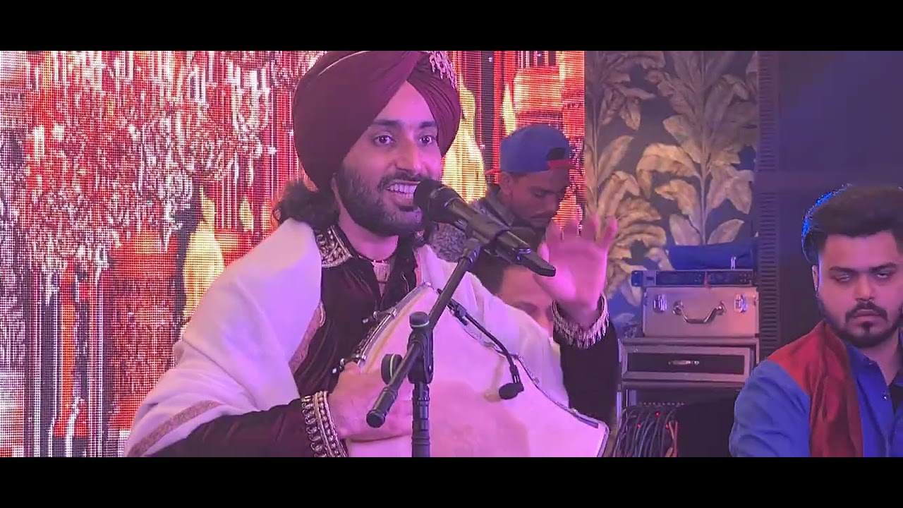 Song Raseed Satinder Sartaj Live Perform in Wedding - YouTube