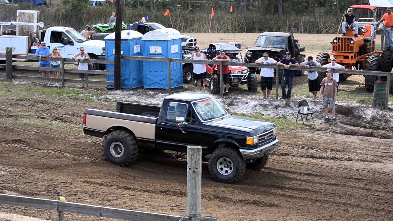Bandit Mud Racing Redneck Yacht Club Run 1 2/23/2013 - YouTube