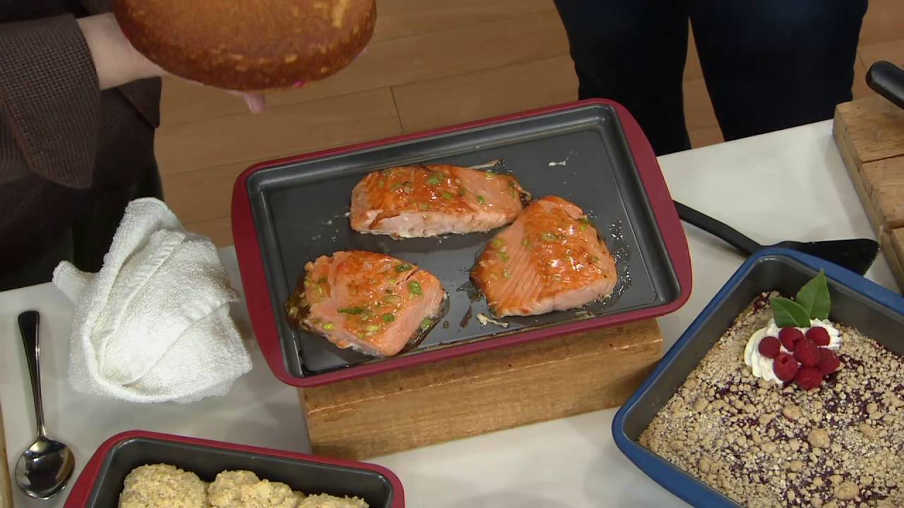 CooksEssentials 4-piece Nonstick Trivetless Bakeware Set on QVC - YouTube