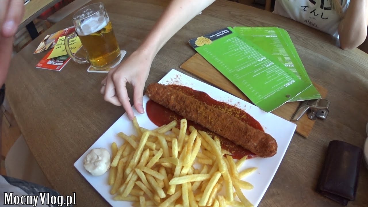 Solidna niemiecka parówa - YouTube