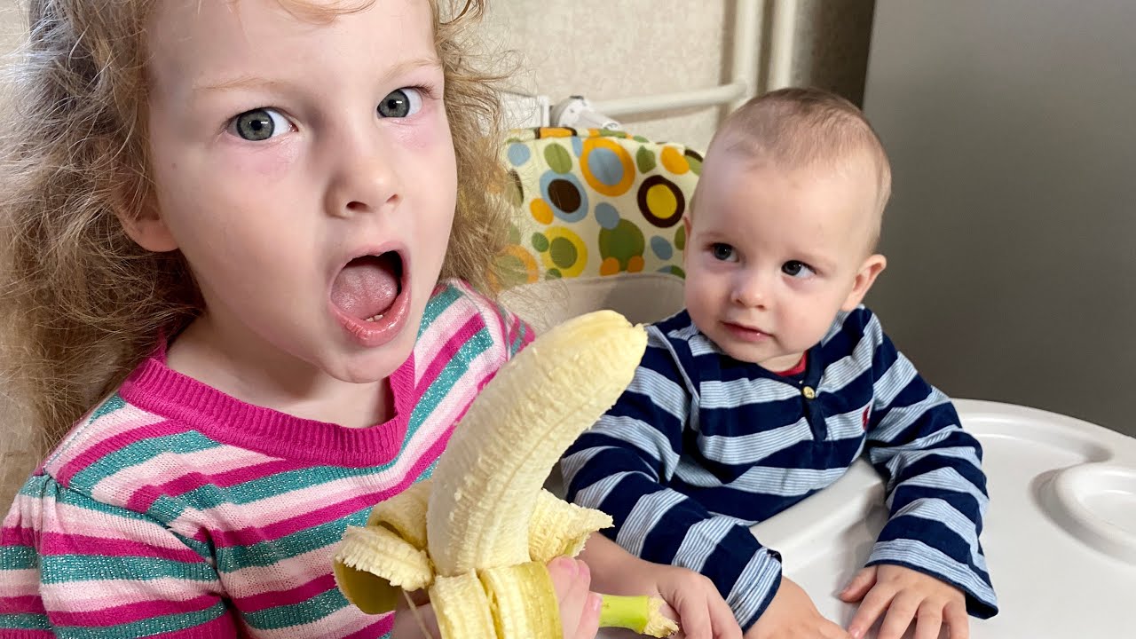 Baby Eva is Very Funny feeding BANANA her capricious newborn brother ...