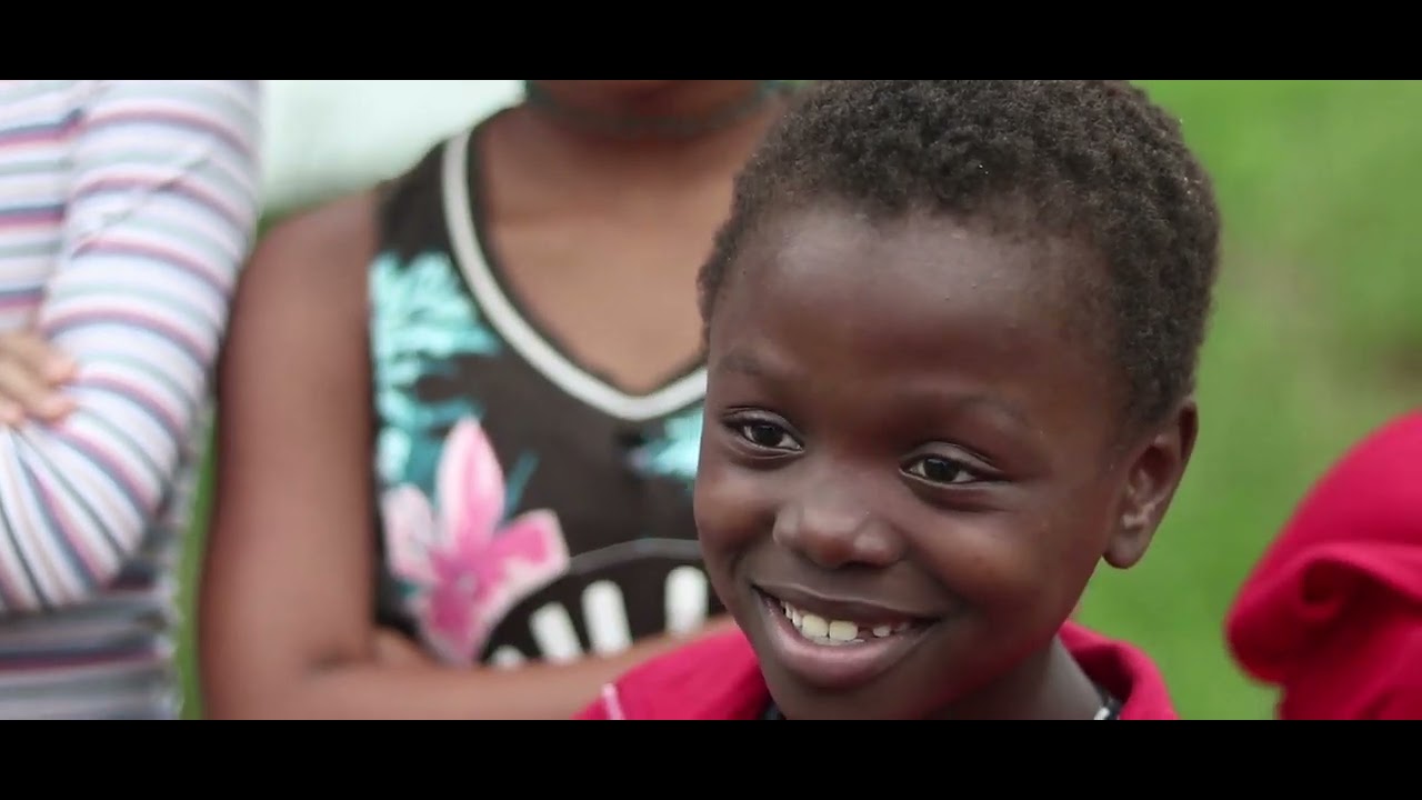 Abafana The Boys VS Amantombazane The Girls - YouTube