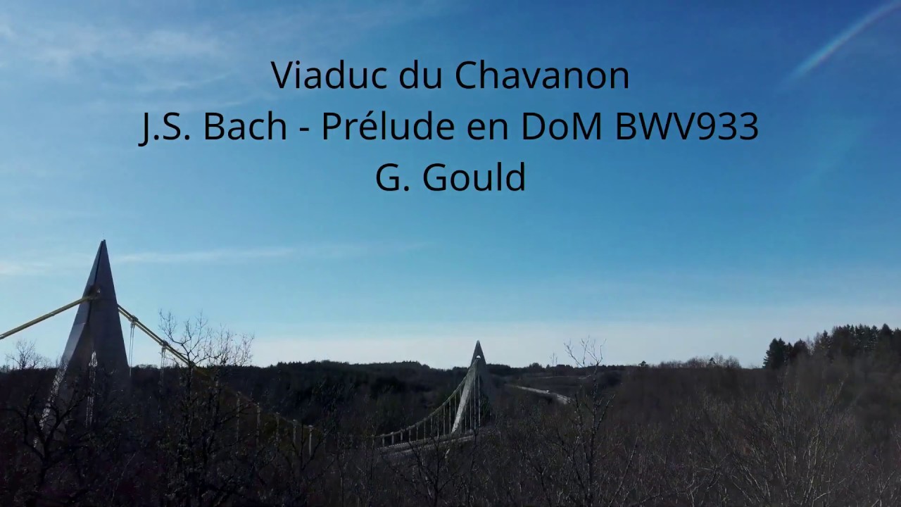 Viaduc du Chavanon - YouTube