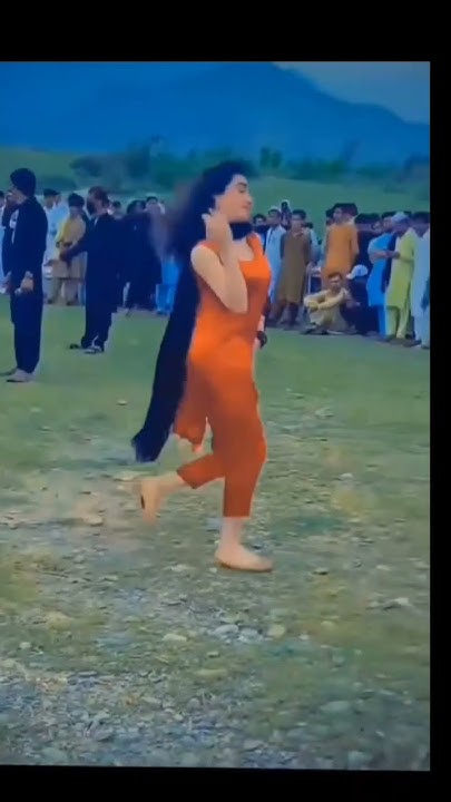 miss nayab new dance - YouTube