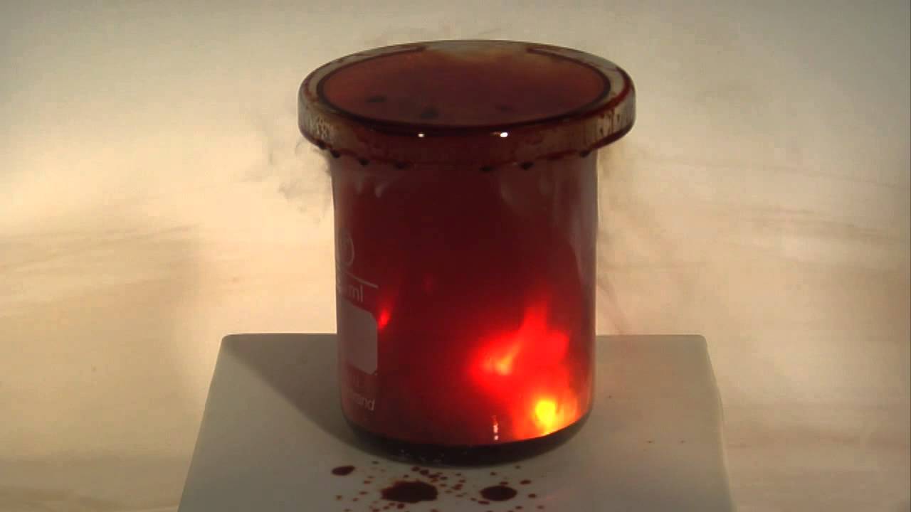 Reaction Al,Br2 - YouTube