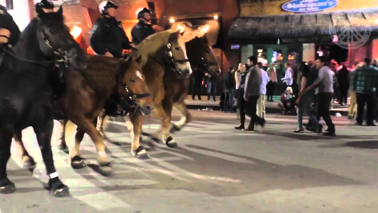 Tracking the Austin Police Goon Squad (non-incident) - YouTube