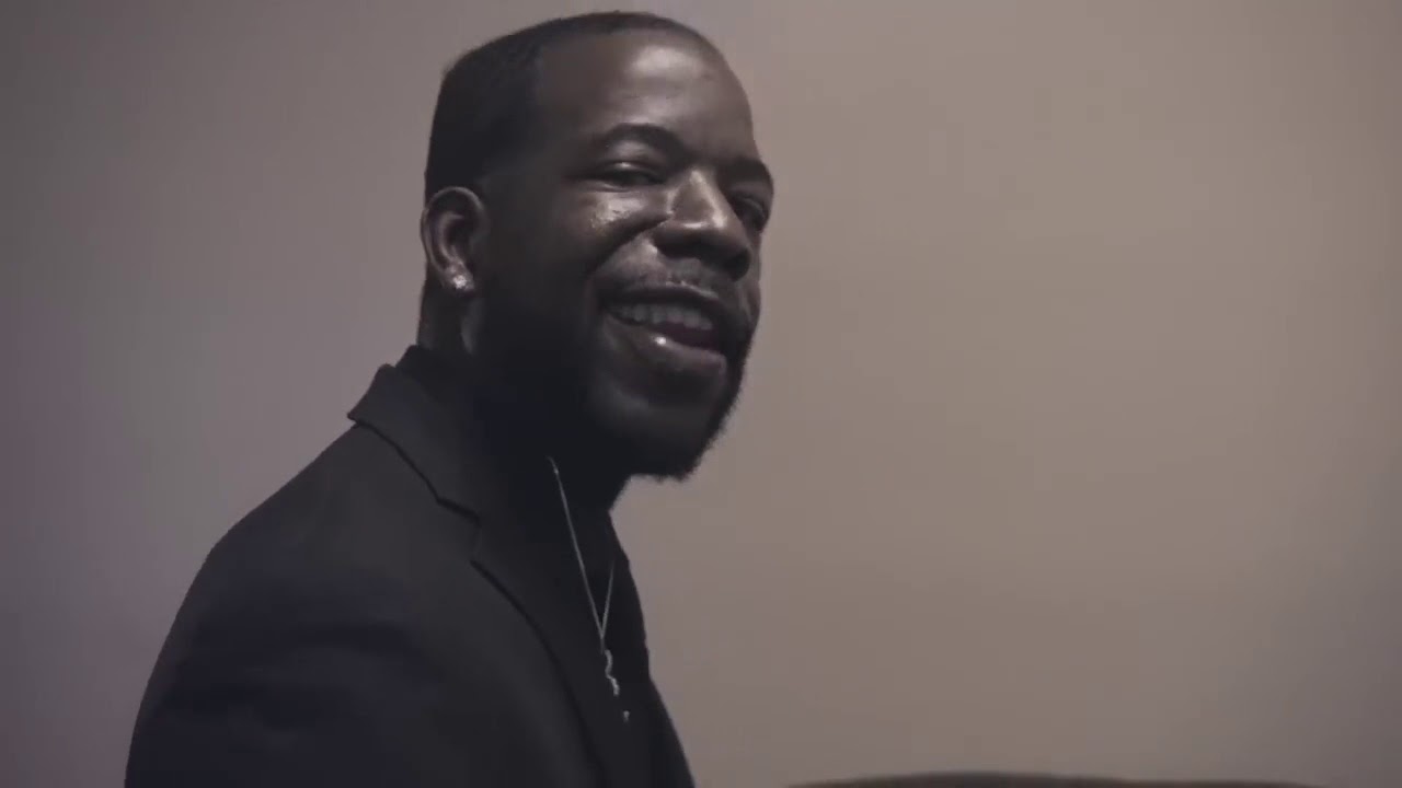 HELL RELL - I GOT THE STRAP - (Official Video) - YouTube