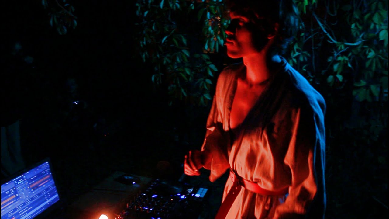 🍓 Dacha kinky techno set 🍓 - YouTube