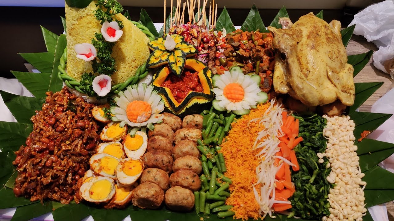 Tutorial membuat tumpeng kotak tanpa tampah || tumpeng kotak sederhana - YouTube