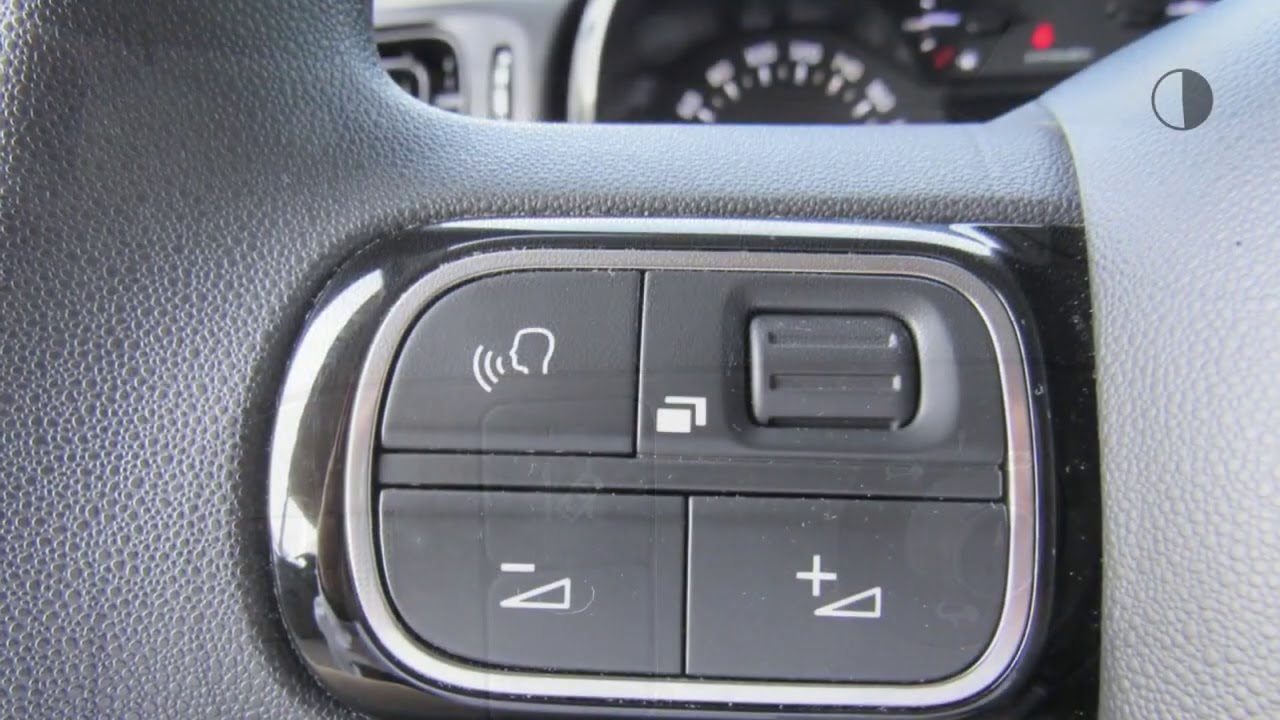 Citroën C3 1.2 82pk Feel NAVIGATIE | CRUISE CONTROL - YouTube