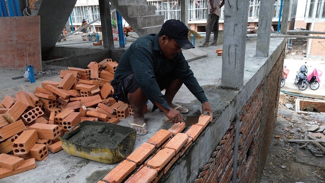Impressively Skilled Bricklayers, Bricks Construction. - YouTube