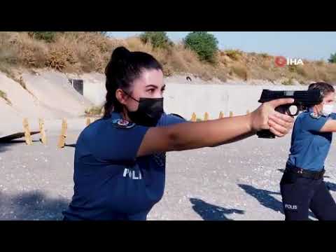 Kadın polisler dosta güven düşmana korku veriyor