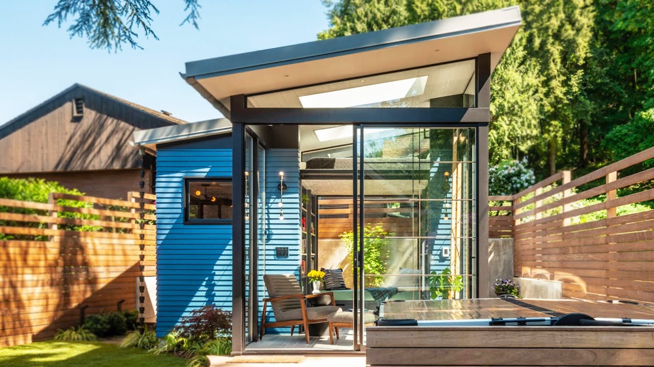 These Homeowners Turned a Tiny Guest House Into a Dreamy Backyard ...