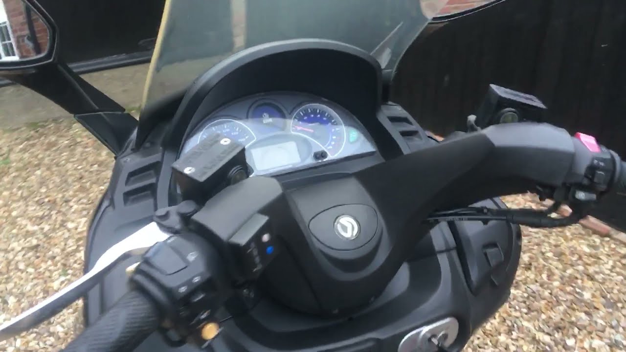 Walk Around Sym GTS 300i Evo Review Maxi Scooter Specification Overview ...