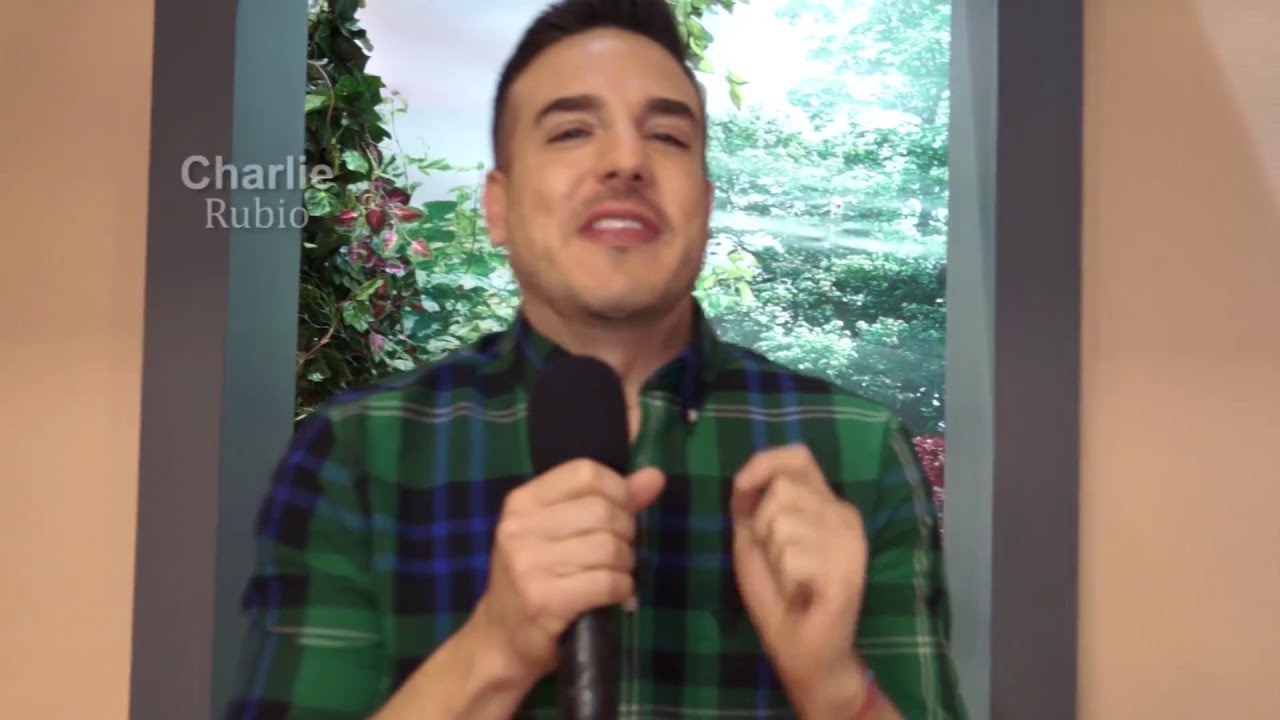 Disfruta de la soltería, Charlie Rubio te dice cómo. - YouTube