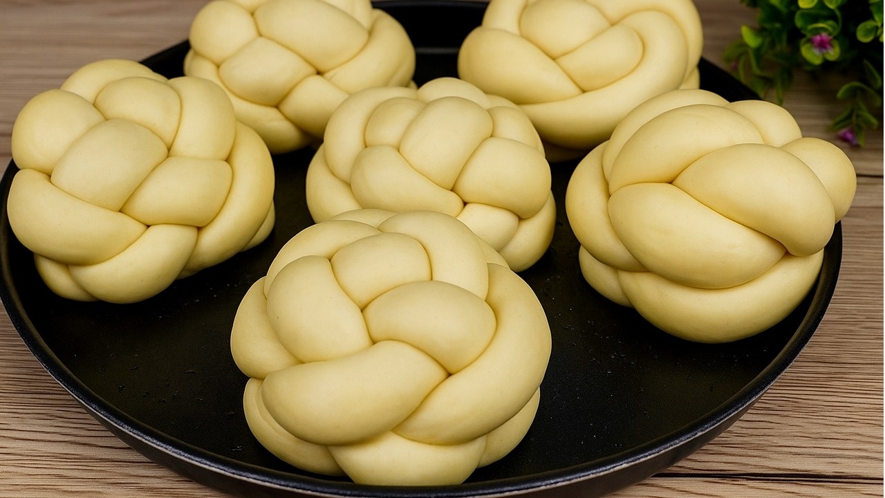 Braided Bread for Beginners - Tender, fluffy and perfect for baking ...