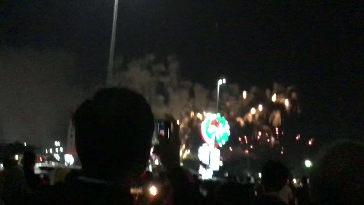 Dancing fireworks - YouTube